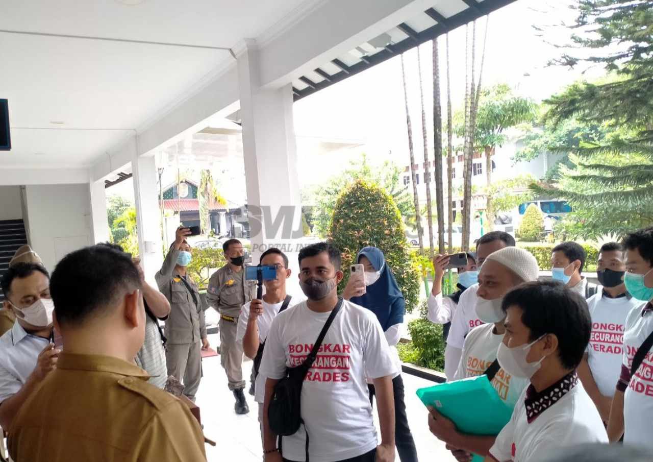 Capraga Pati Siap Kawal Dugaan Kecurangan Pemilihan Perangkat Desa Capraga Pati Siap Kawal Dugaan Kecurangan Pemilihan Perangkat Desa